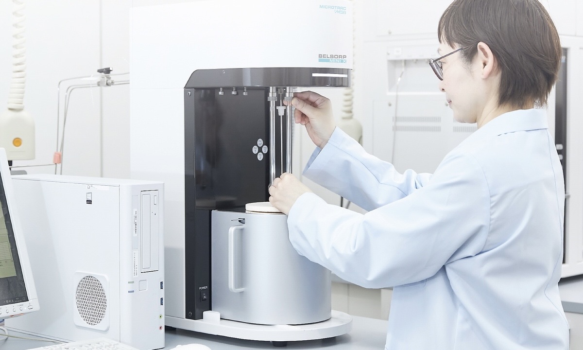 Simple, fast, and highly accurate characterisation of porous materials ...